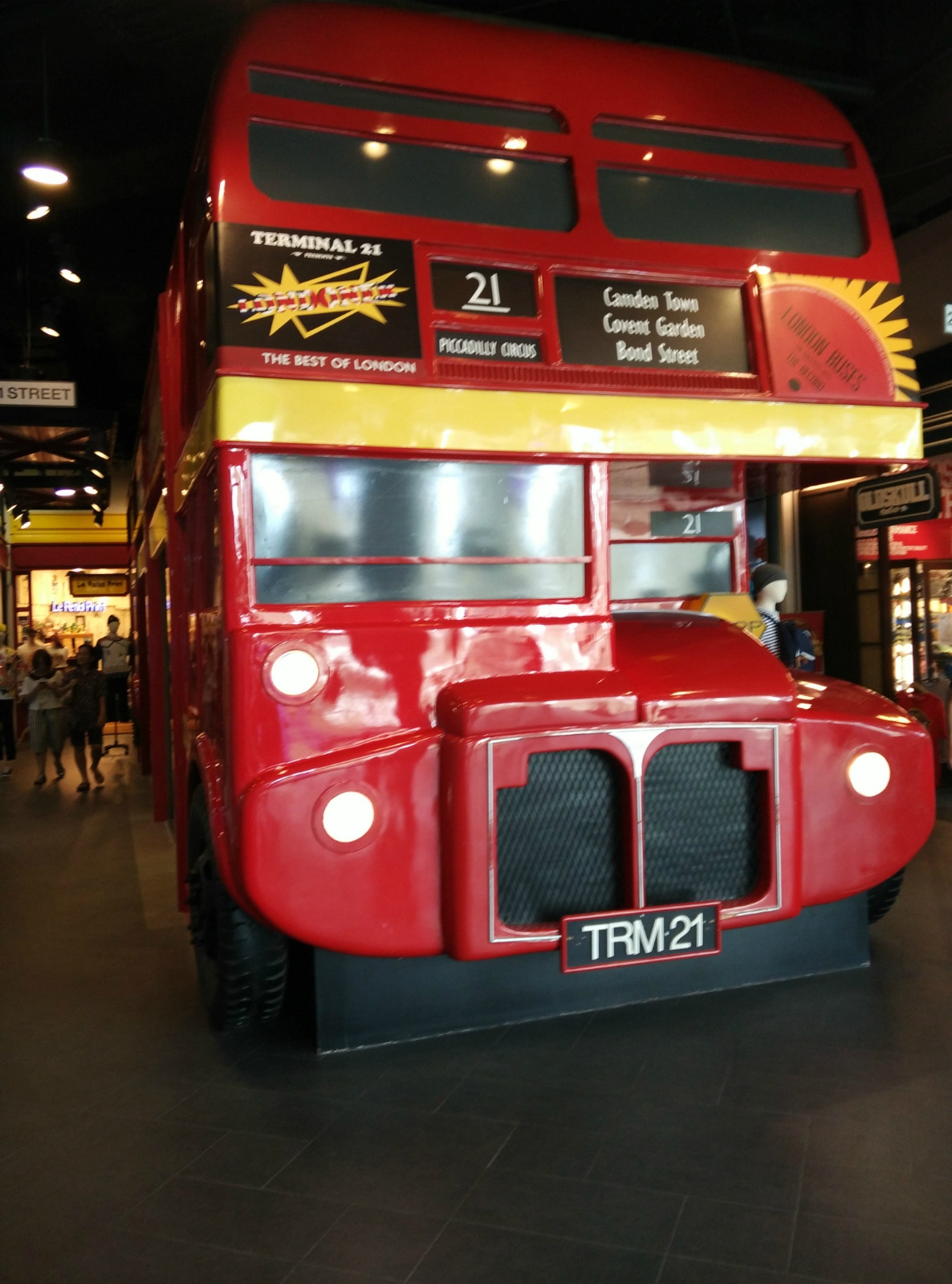 2022曼谷T21购物商场购物,买灯饰的小店，感觉好梦幻。...【去哪儿攻略】