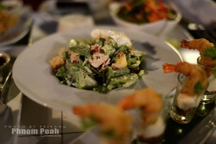 2023FCC Phnom Penh Restaurant & Bar美食餐厅,小伙伴们一顿丰盛的晚餐，就...【去哪儿攻略】