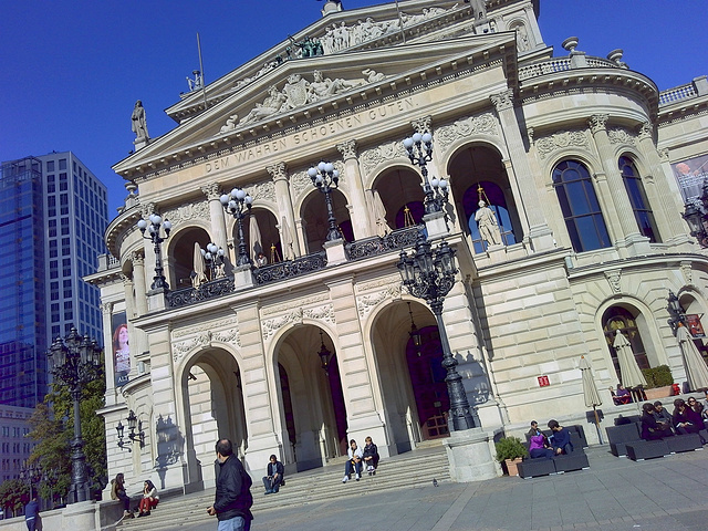 2023关于老歌剧院有一个令人震撼的故事。法兰克福老歌剧院，1880年落成，是巴黎歌剧院的复制品_法兰克福老歌剧院-评论-去哪儿攻略