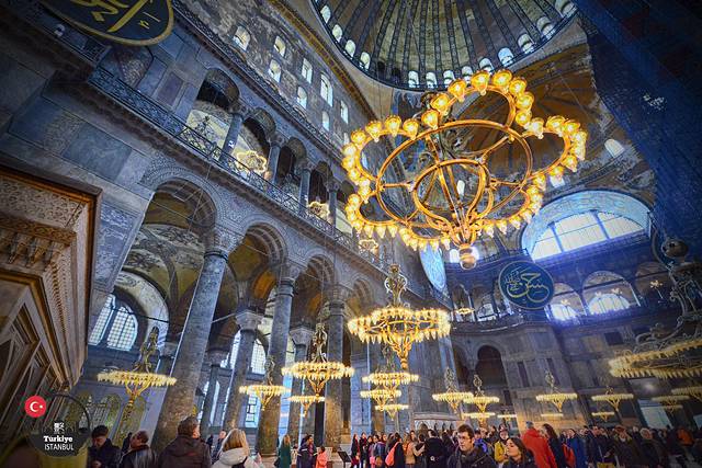 2024圣索菲亚大教堂门票,伊斯坦布尔圣索菲亚大教堂游玩攻略,圣索菲亚大教堂游览攻略路线/地址/门票价格-【去哪儿攻略】