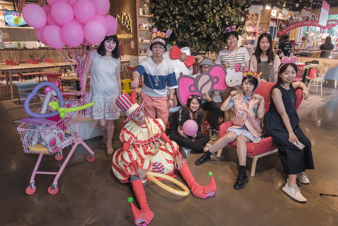 打卡武汉hellokitty主题咖啡店-武汉旅游攻略-游记-去哪儿攻略