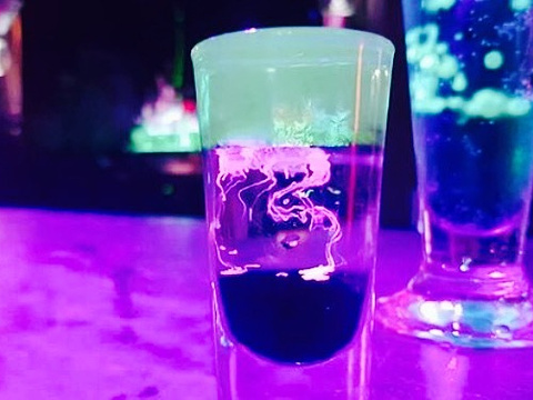 2024Viscosity Bar-旅游攻略-门票-地址-问答-游记点评，斯坦索普旅游旅游景点推荐-去哪儿攻略