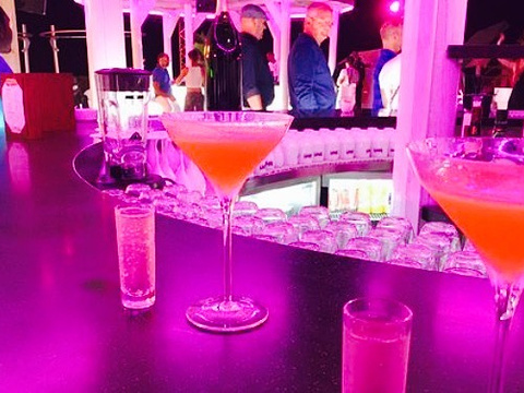 2024Bikini Beach Club-旅游攻略-门票-地址-问答-游记点评，圣玛丽亚旅游旅游景点推荐-去哪儿攻略